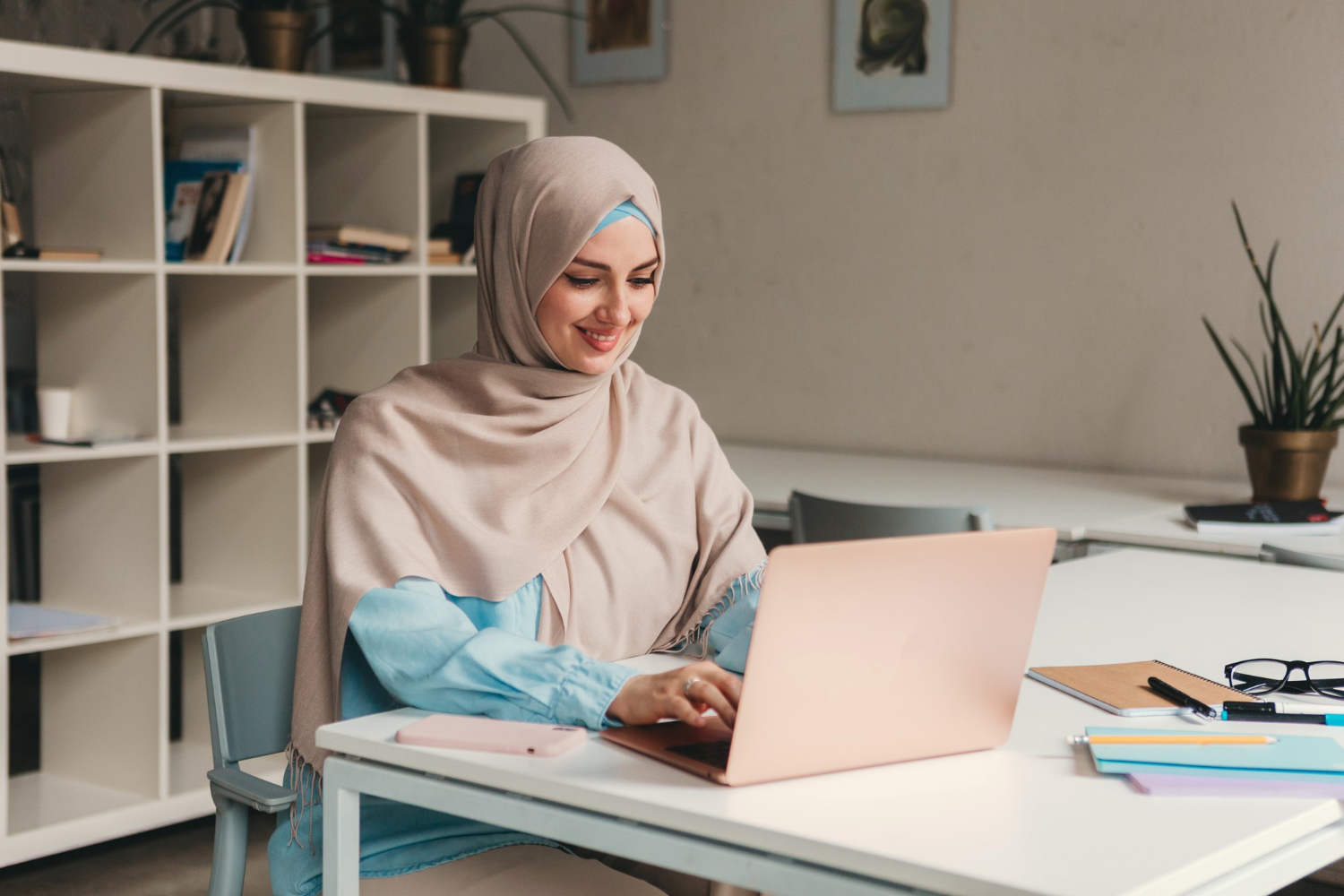 7 reasons why online learning is the future - Resala Academy